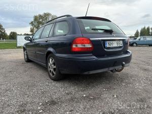 Melns Jaguar X-Type 2006 Daugavpils, ar dzinēja tilpumu 2.20 L un nobraukumu 339 tūkst. km par 1850 €, foto 5 vietnē AUTOMOTO.COM.LV