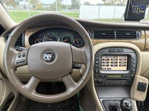 Melns Jaguar X-Type 2006 Daugavpils, ar dzinēja tilpumu 2.20 L un nobraukumu 339 tūkst. km par 1850 €, foto 13 vietnē AUTOMOTO.COM.LV