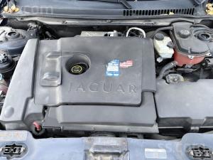 Melns Jaguar X-Type 2006 Daugavpils, ar dzinēja tilpumu 2.20 L un nobraukumu 339 tūkst. km par 1850 €, foto 27 vietnē AUTOMOTO.COM.LV