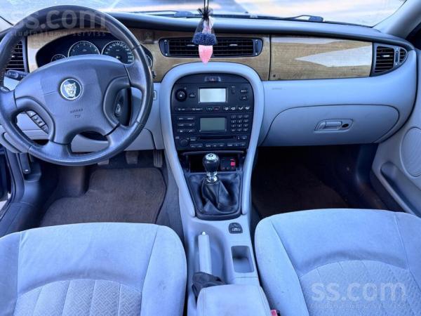 Blue Jaguar X-Type 2003 in Riga, with an engine capacity of 2.00 L and mileage of 227 thousand km for 1900 €, photo 6 on AUTOMOTO.COM.LV