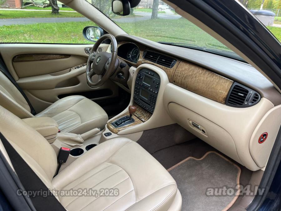 Синий Ягуар Х-Тайп 2006 в Таллин, объемом двигателя 2.50 л и пробегом 265 тыс. км за 3700 €, фото 10 на AUTOMOTO.COM.LV