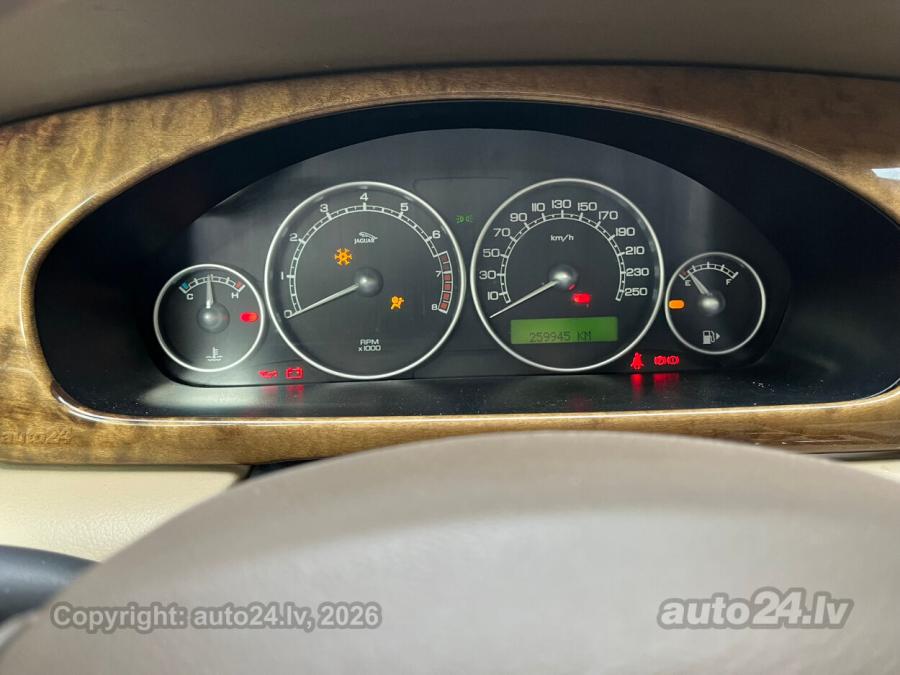Синий Ягуар Х-Тайп 2006 в Таллин, объемом двигателя 2.50 л и пробегом 265 тыс. км за 3700 €, фото 13 на AUTOMOTO.COM.LV