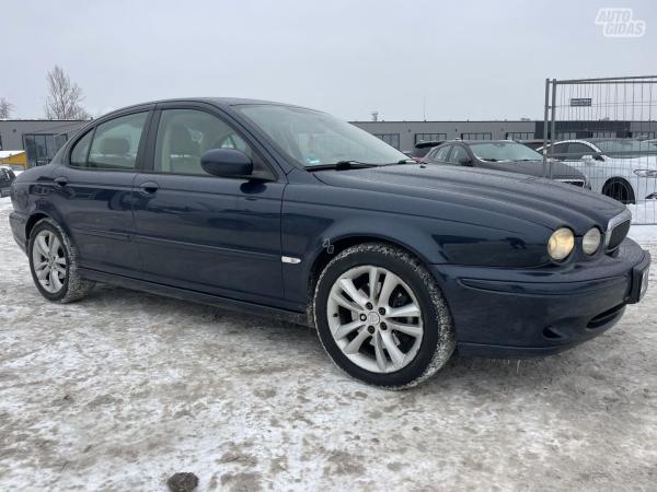 Blue Jaguar X-Type 2007 in Kaunas, with an engine capacity of 2.20 L and mileage of 204 thousand km for 2150 €, photo 7 on AUTOMOTO.COM.LV