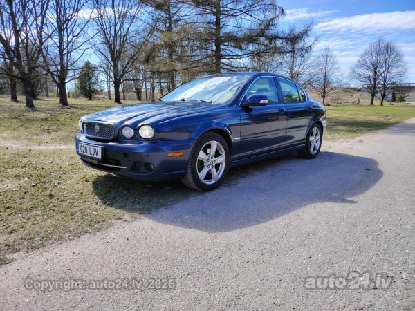 Zils Jaguar X-Type 2009 Tallina, ar dzinēja tilpumu 2.20 L un nobraukumu 315 tūkst. km par 3199 €, foto 3 vietnē AUTOMOTO.COM.LV