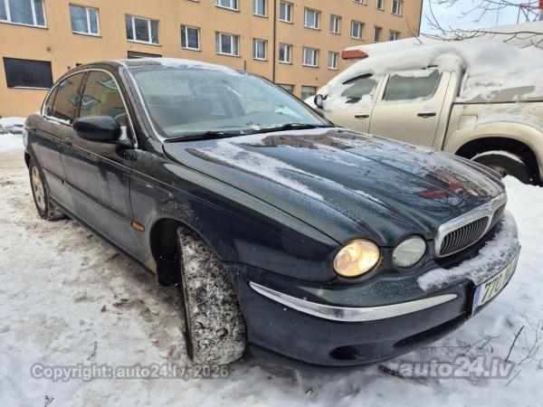 Zaļš Jaguar X-Type 2002 Tallina, ar dzinēja tilpumu 2.10 L un nobraukumu 250 tūkst. km par 699 €, foto 2 vietnē AUTOMOTO.COM.LV