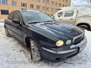 Zaļš Jaguar X-Type 2002 Tallina, ar dzinēja tilpumu 2.10 L un nobraukumu 250 tūkst. km par 699 €, foto 2 vietnē AUTOMOTO.COM.LV
