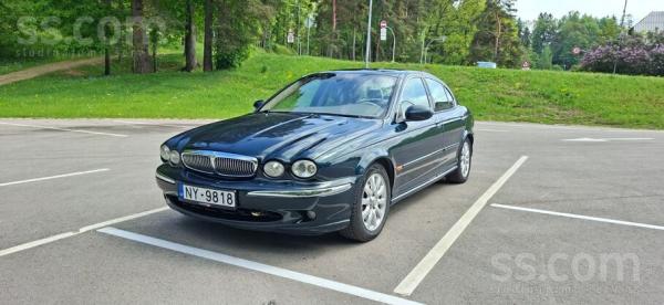 Green Jaguar X-Type 2002 in Aluksne, with an engine capacity of 2.50 L and mileage of 270 thousand km for 1650 €, photo 1 on AUTOMOTO.COM.LV