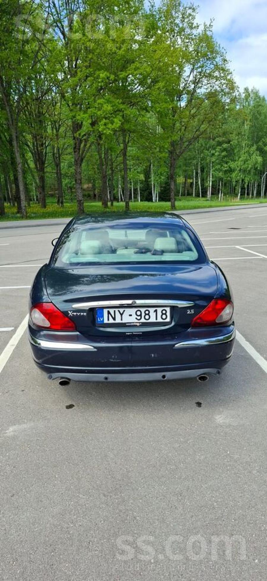 Зеленый Ягуар Х-Тайп 2002 в Алуксне, объемом двигателя 2.50 л и пробегом 270 тыс. км за 1650 €, фото 5 на AUTOMOTO.COM.LV