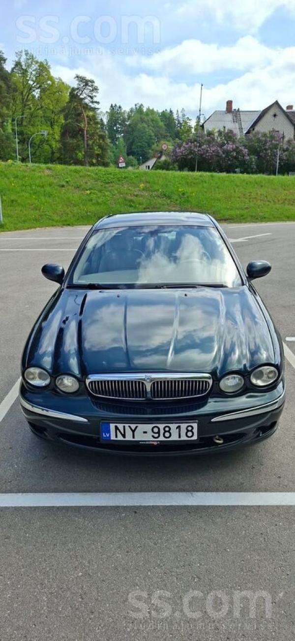 Green Jaguar X-Type 2002 in Aluksne, with an engine capacity of 2.50 L and mileage of 270 thousand km for 1650 €, photo 8 on AUTOMOTO.COM.LV