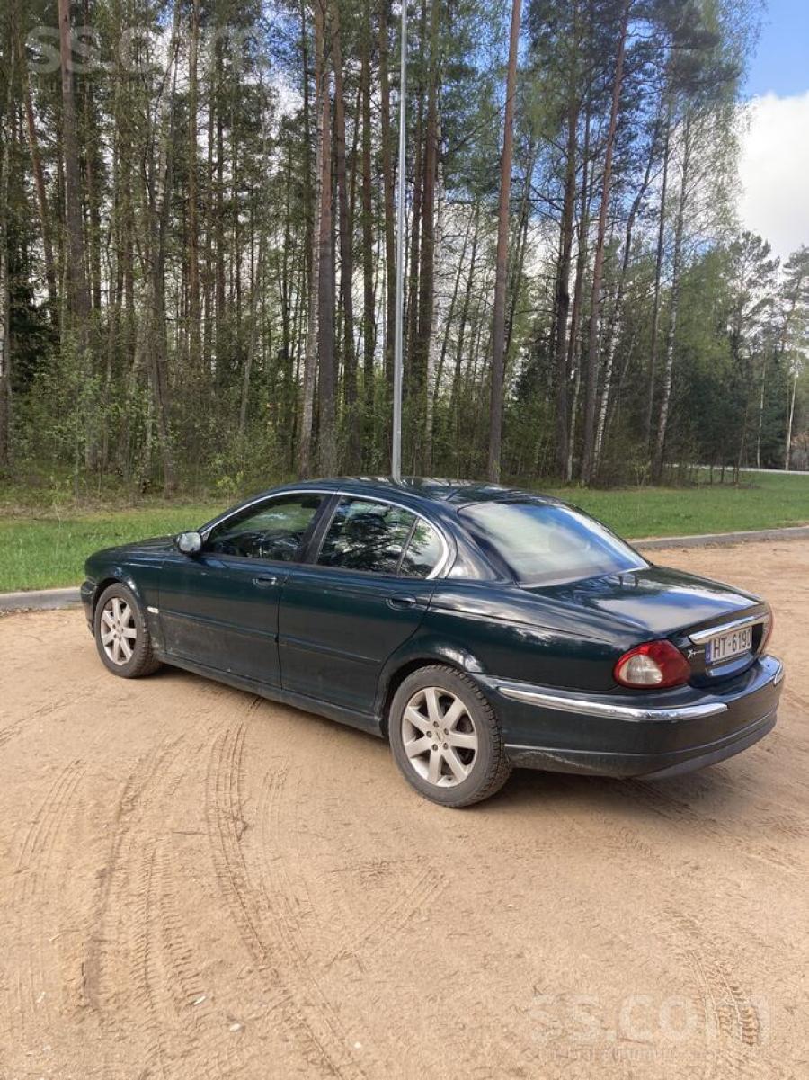 Zaļš Jaguar X-Type 2004 Preiļi, ar dzinēja tilpumu 2.00 L un nobraukumu 311 tūkst. km par 1500 €, foto 1 vietnē AUTOMOTO.COM.LV