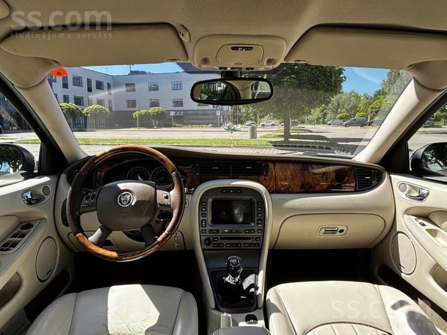 Zaļš Jaguar X-Type 2006 Rīga, ar dzinēja tilpumu 2.20 L un nobraukumu 304 tūkst. km par 2950 €, foto 6 vietnē AUTOMOTO.COM.LV