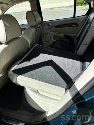 Zaļš Jaguar X-Type 2006 Rīga, ar dzinēja tilpumu 2.20 L un nobraukumu 304 tūkst. km par 2950 €, foto 9 vietnē AUTOMOTO.COM.LV