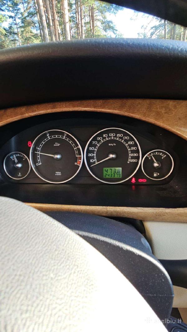 Zaļš Jaguar X-Type 2006 Kauņa, ar dzinēja tilpumu 2.00 L un nobraukumu 244 tūkst. km par 1200 €, foto 7 vietnē AUTOMOTO.COM.LV