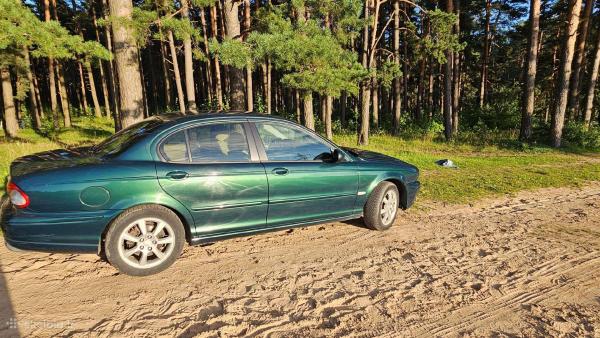Zaļš Jaguar X-Type 2006 Kauņa, ar dzinēja tilpumu 2.00 L un nobraukumu 244 tūkst. km par 1200 €, foto 10 vietnē AUTOMOTO.COM.LV