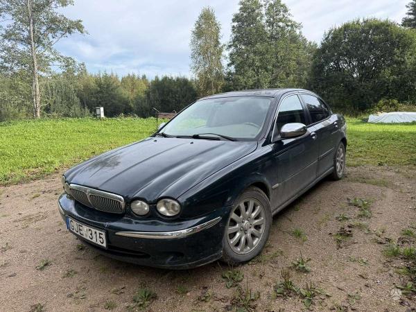 Ягуар Х-Тайп 2006 в Утена на AUTOMOTO.COM.LV Зеленый Ягуар Х-Тайп 2006 в Утена, объемом двигателя 2.20 л и пробегом 364 тыс. км за 500 €, фото 1 на AUTOMOTO.COM.LV