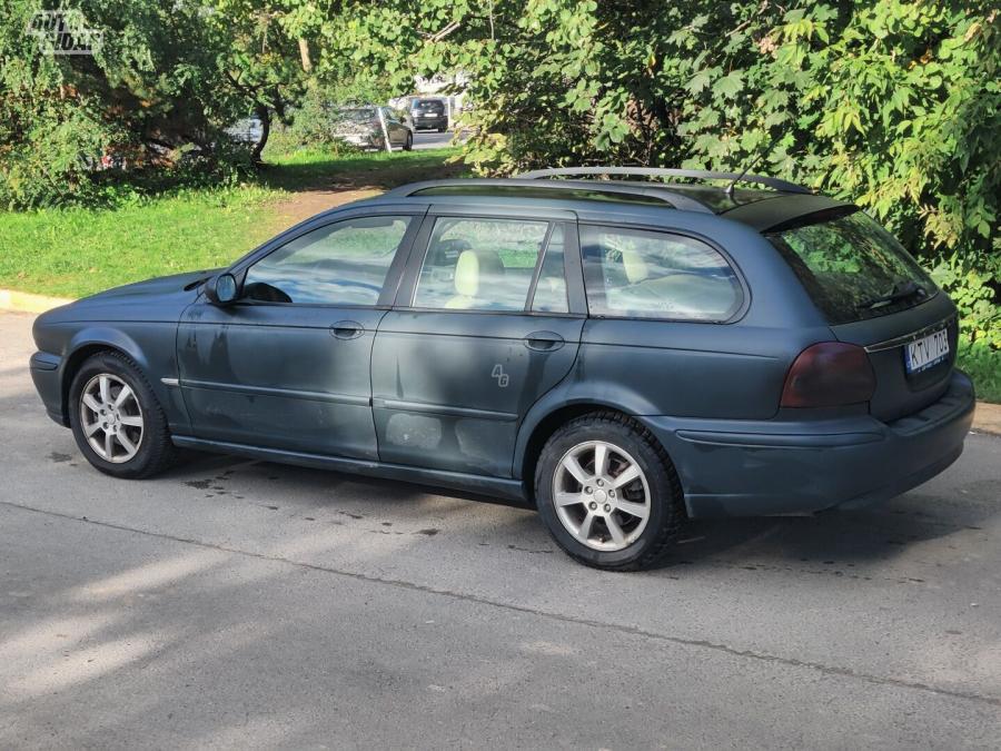 Green Jaguar X-Type 2004 in Vilnius, with an engine capacity of 2.00 L and mileage of 354 thousand km for 450 €, photo 3 on AUTOMOTO.COM.LV