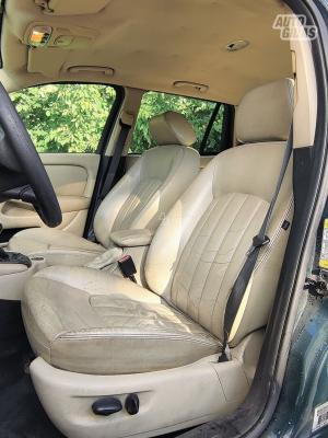 Green Jaguar X-Type 2004 in Vilnius, with an engine capacity of 2.00 L and mileage of 354 thousand km for 450 €, photo 7 on AUTOMOTO.COM.LV