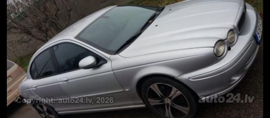 Grey Jaguar X-Type 2001 in Tallinn, with an engine capacity of 2.50 L and mileage of 178 thousand km for 999 €, photo 3 on AUTOMOTO.COM.LV
