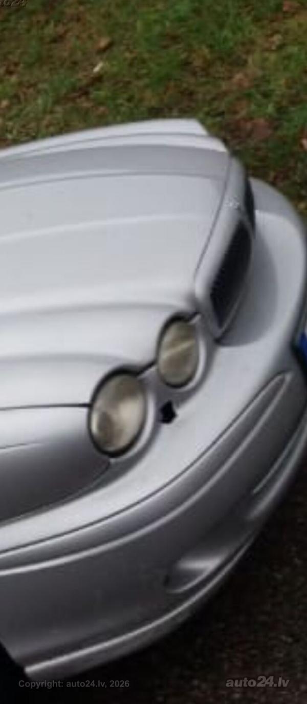 Grey Jaguar X-Type 2001 in Tallinn, with an engine capacity of 2.50 L and mileage of 178 thousand km for 999 €, photo 5 on AUTOMOTO.COM.LV