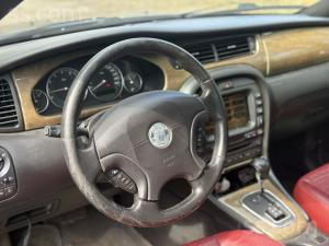 Pelēks Jaguar X-Type 2001 Rīga, ar dzinēja tilpumu 2.50 L un nobraukumu 260 tūkst. km par 1000 €, foto 6 vietnē AUTOMOTO.COM.LV