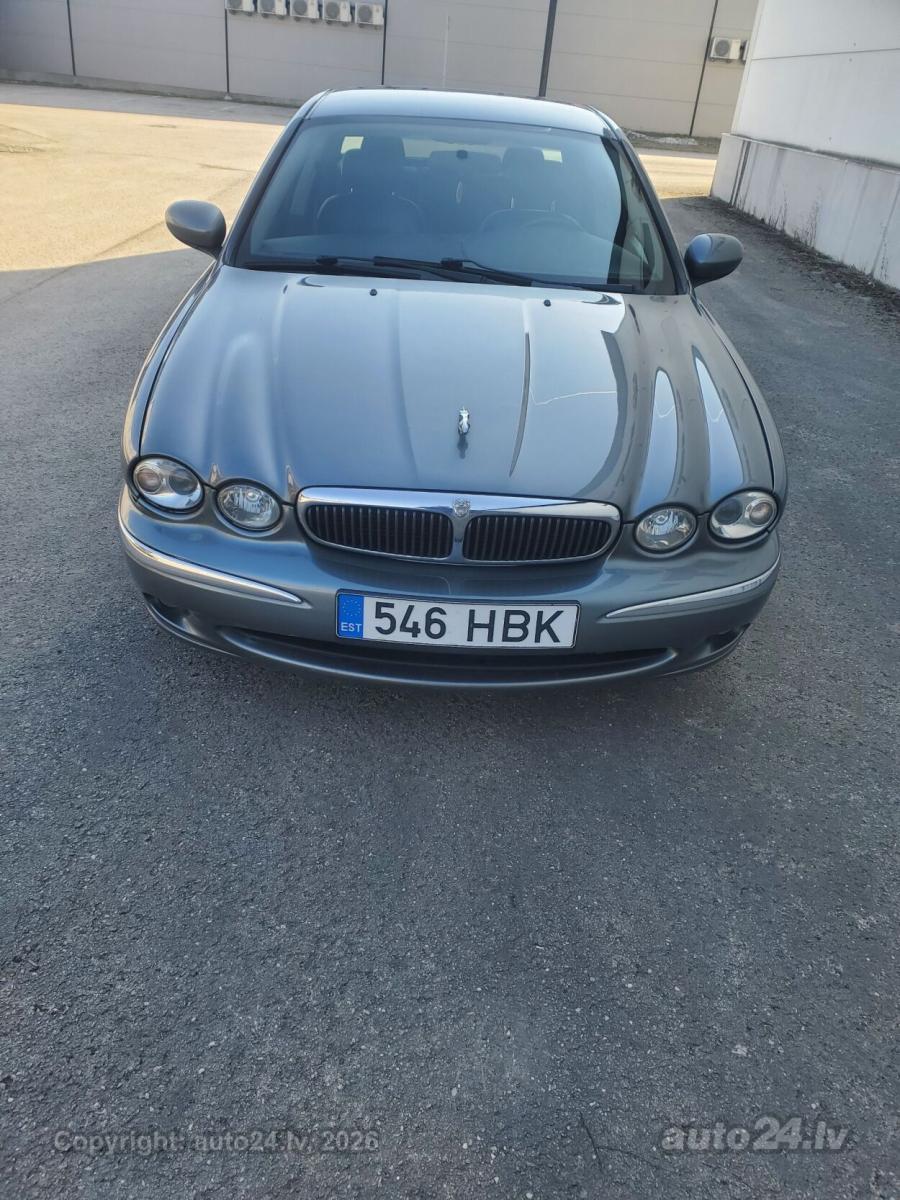 Grey Jaguar X-Type 2002 in Parnu, with an engine capacity of 2.10 L and mileage of 193 thousand km for 2750 €, photo 1 on AUTOMOTO.COM.LV