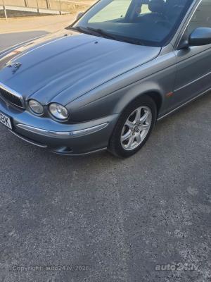 Grey Jaguar X-Type 2002 in Parnu, with an engine capacity of 2.10 L and mileage of 193 thousand km for 2750 €, photo 8 on AUTOMOTO.COM.LV