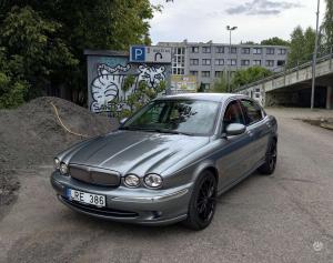 Grey Jaguar X-Type 2002 in Vilnius, with an engine capacity of 2.97 L and mileage of 228 thousand km for 3000 €, photo  on AUTOMOTO.COM.LV