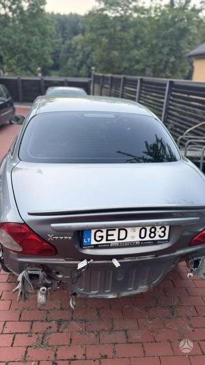 Grey Jaguar X-Type 2004 in Vilnius, with an engine capacity of 2.00 L and mileage of 248 thousand km for 1250 €, photo 30 on AUTOMOTO.COM.LV