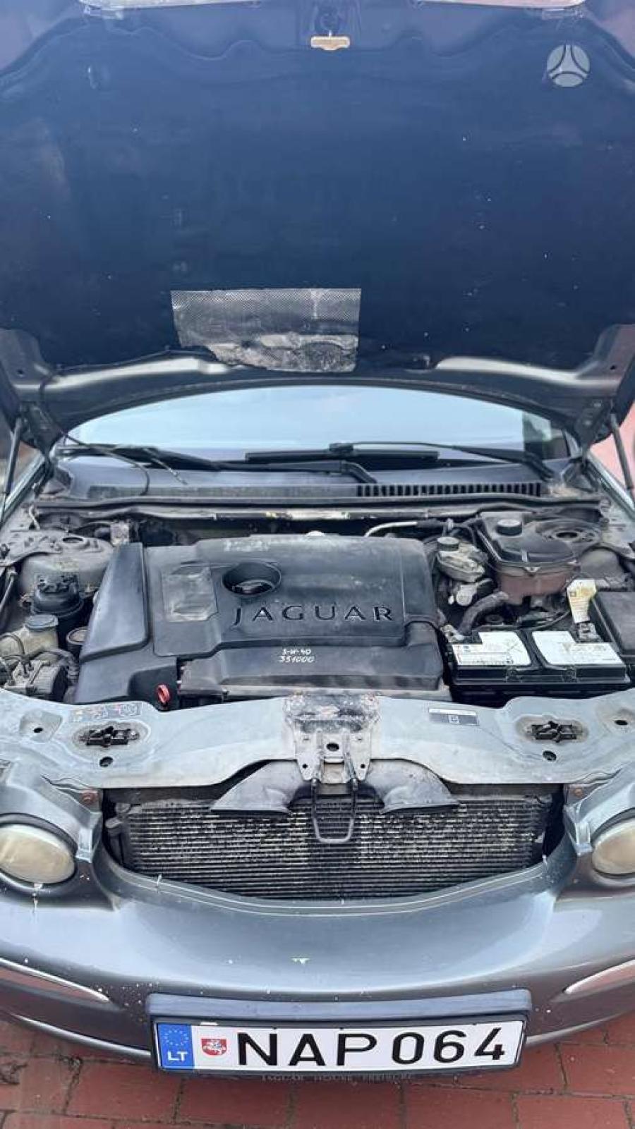 Grey Jaguar X-Type 2004 in Vilnius, with an engine capacity of 2.00 L and mileage of 248 thousand km for 1250 €, photo 51 on AUTOMOTO.COM.LV