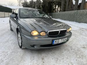 Grey Jaguar X-Type 2005 in Riga, with an engine capacity of 2.00 L and mileage of 277 thousand km for 2550 €, photo 8 on AUTOMOTO.COM.LV