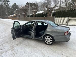 Grey Jaguar X-Type 2005 in Riga, with an engine capacity of 2.00 L and mileage of 277 thousand km for 2550 €, photo 21 on AUTOMOTO.COM.LV