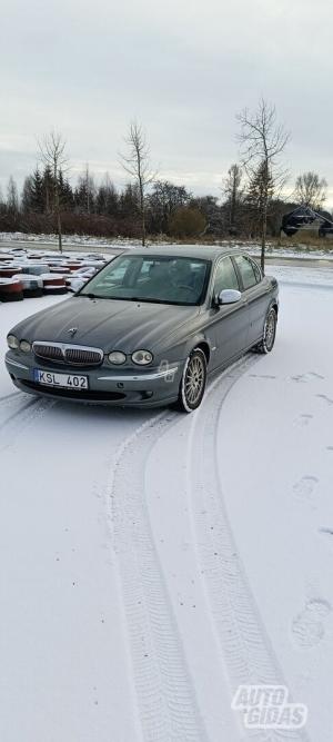 Grey Jaguar X-Type 2006 in Mazeikiai, with an engine capacity of 2.20 L and mileage of 342 thousand km for 1300 €, photo  on AUTOMOTO.COM.LV