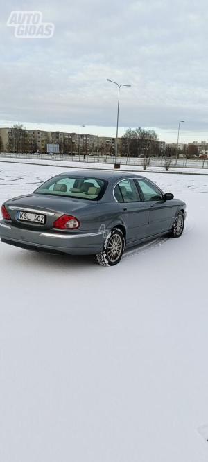 Grey Jaguar X-Type 2006 in Mazeikiai, with an engine capacity of 2.20 L and mileage of 342 thousand km for 1300 €, photo 3 on AUTOMOTO.COM.LV