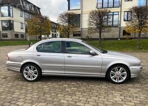 Pelēks Jaguar X-Type 2006 Ogre, ar dzinēja tilpumu 2.50 L un nobraukumu 178 tūkst. km par 800 €, foto 7 vietnē AUTOMOTO.COM.LV