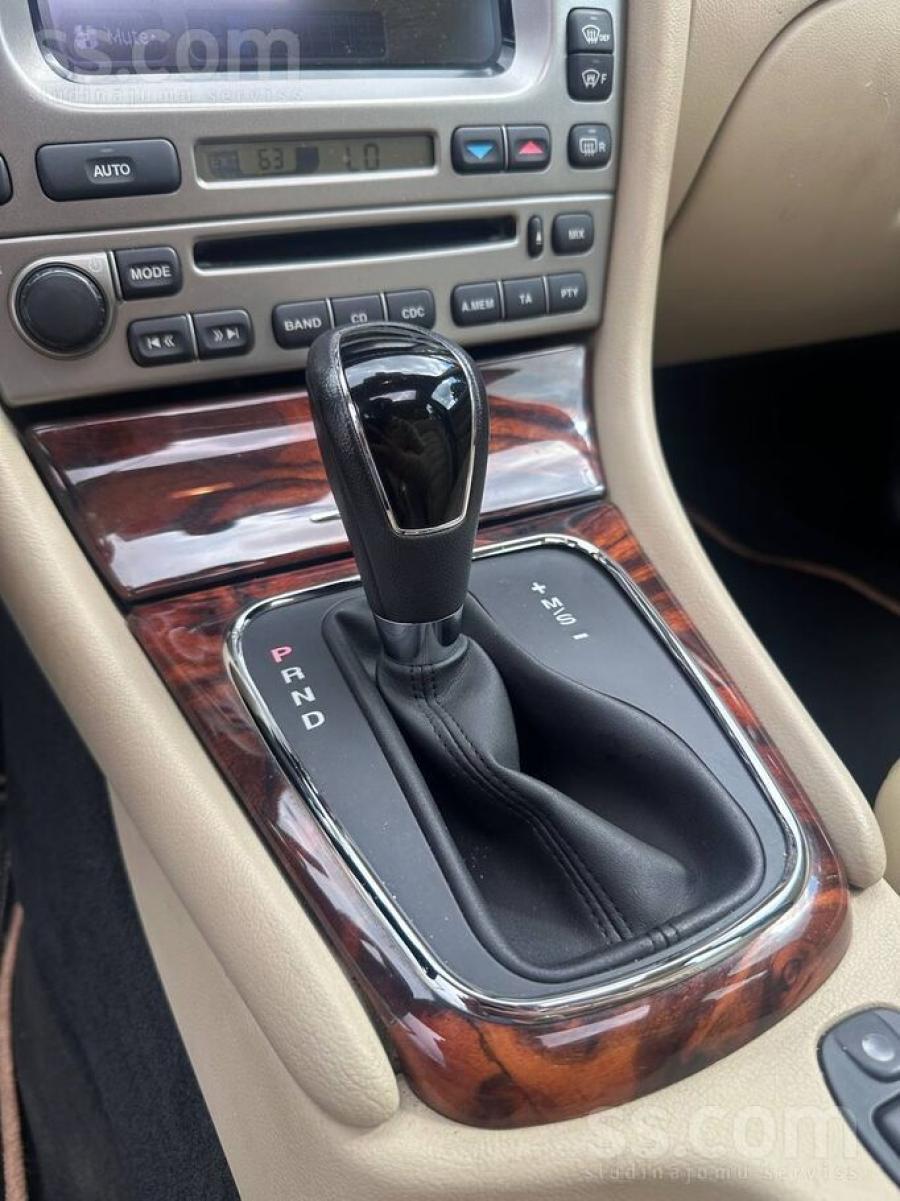 Pelēks Jaguar X-Type 2008 Rīga, ar dzinēja tilpumu 2.20 L un nobraukumu 239 tūkst. km par 3550 €, foto 12 vietnē AUTOMOTO.COM.LV