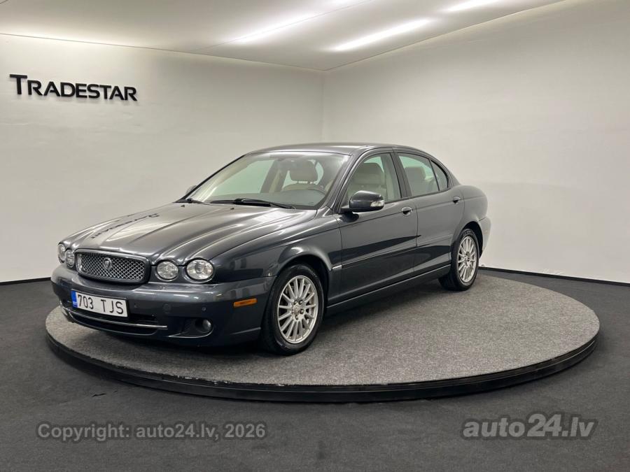 Pelēks Jaguar X-Type 2009 Pērnava, ar dzinēja tilpumu 2.20 L un nobraukumu 185 tūkst. km par 3990 €, foto 1 vietnē AUTOMOTO.COM.LV