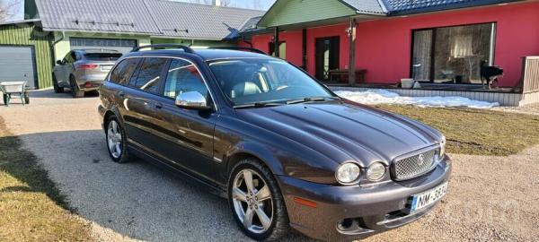 Pelēks Jaguar X-Type 2008 Aizkraukle, ar dzinēja tilpumu 2.20 L un nobraukumu 199 tūkst. km par 3399 €, foto 3 vietnē AUTOMOTO.COM.LV