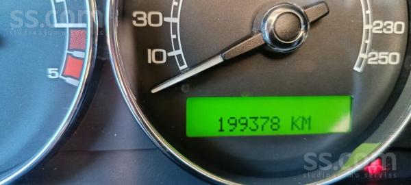 Pelēks Jaguar X-Type 2008 Aizkraukle, ar dzinēja tilpumu 2.20 L un nobraukumu 199 tūkst. km par 3399 €, foto 5 vietnē AUTOMOTO.COM.LV