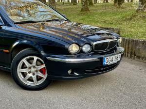 Jaguar X-Type 2003 in Vilnius, with an engine capacity of 2.10 L and mileage of 257 thousand km for 2650 €, photo 11 on AUTOMOTO.COM.LV