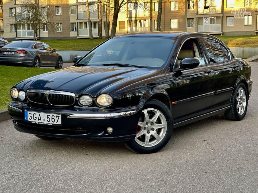 Jaguar X-Type 2003 in Vilnius, with an engine capacity of 2.10 L and mileage of 257 thousand km for 2650 €, photo 16 on AUTOMOTO.COM.LV