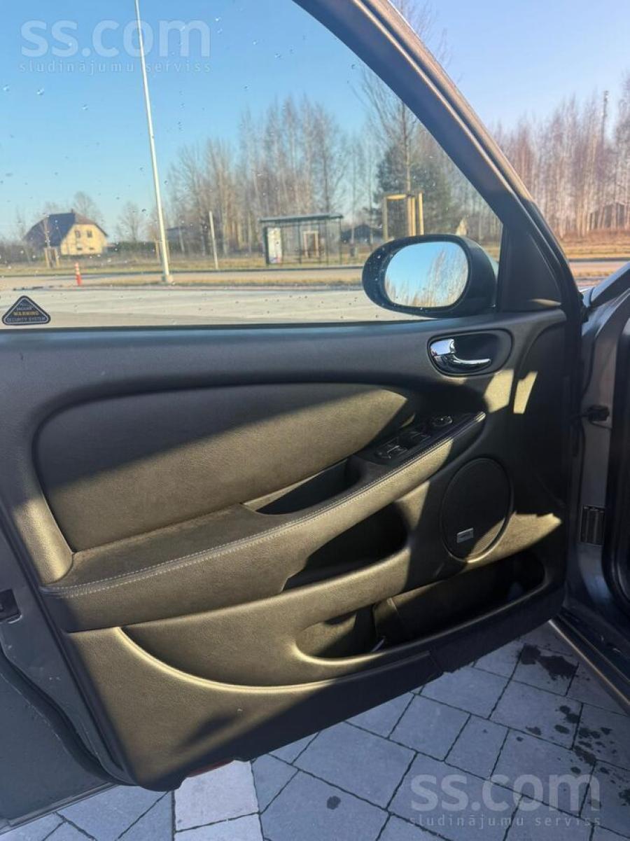 Jaguar X-Type 2003 Jelgava, ar dzinēja tilpumu 2.10 L un nobraukumu 207 tūkst. km par 650 €, foto 5 vietnē AUTOMOTO.COM.LV