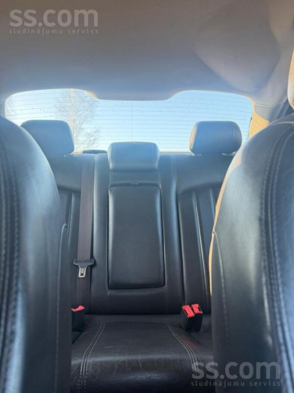 Jaguar X-Type 2003 Jelgava, ar dzinēja tilpumu 2.10 L un nobraukumu 207 tūkst. km par 650 €, foto 5 vietnē AUTOMOTO.COM.LV