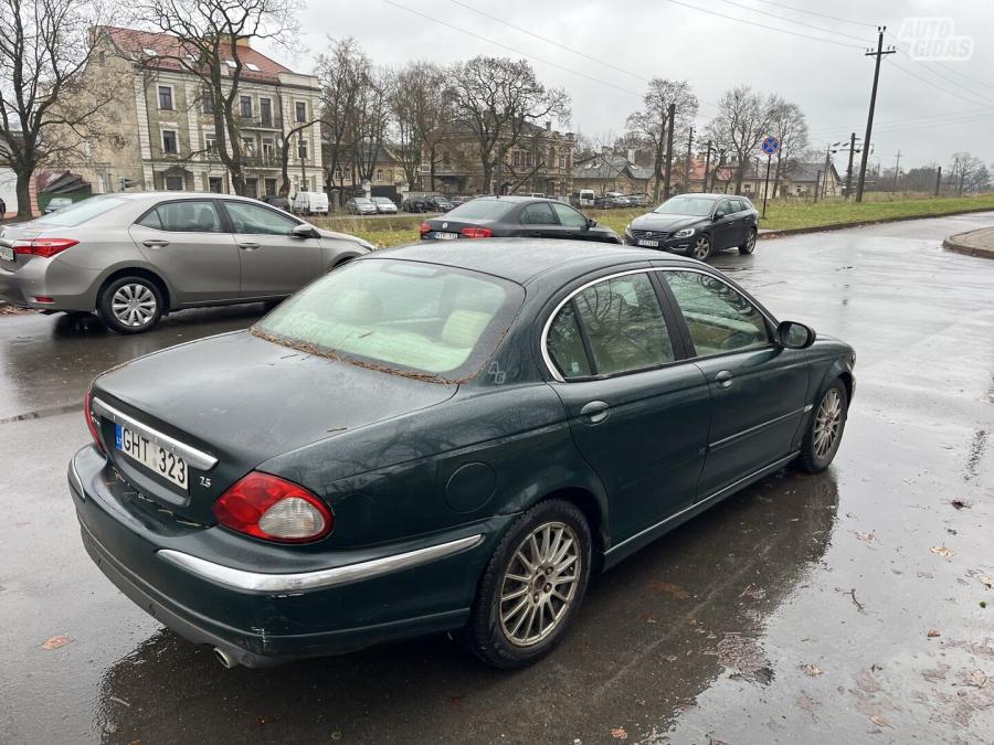 Jaguar X-Type 2004 in Vilnius, with an engine capacity of 2.50 L and mileage of 190 thousand km for 750 €, photo 5 on AUTOMOTO.COM.LV