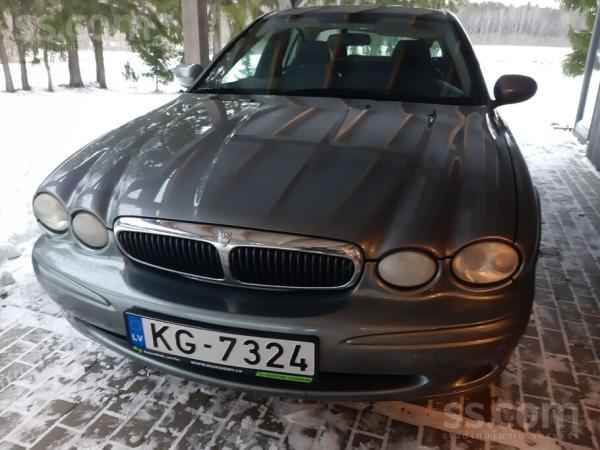 Jaguar X-Type 2005 Rīga, ar dzinēja tilpumu 2.00 L un nobraukumu 0 tūkst. km par 1500 €, foto 4 vietnē AUTOMOTO.COM.LV