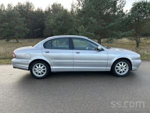 Jaguar X-Type 2006 Rīga, ar dzinēja tilpumu 2.00 L un nobraukumu 109 tūkst. km par 4700 €, foto 2 vietnē AUTOMOTO.COM.LV