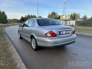 Jaguar X-Type 2006 Rīga, ar dzinēja tilpumu 2.00 L un nobraukumu 109 tūkst. km par 4700 €, foto 5 vietnē AUTOMOTO.COM.LV