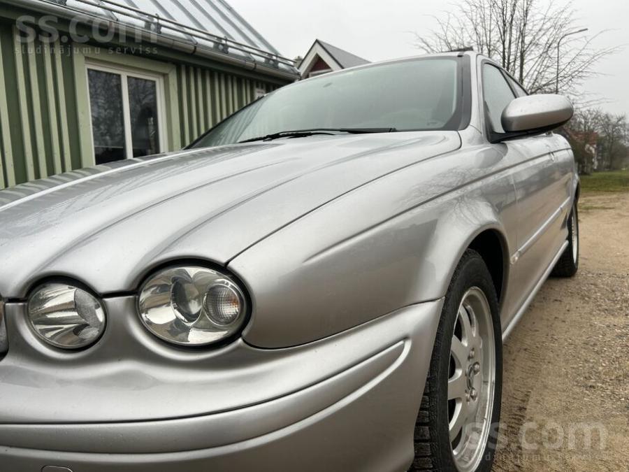 Jaguar X-Type 2006 Rīga, ar dzinēja tilpumu 2.00 L un nobraukumu 109 tūkst. km par 4700 €, foto 33 vietnē AUTOMOTO.COM.LV