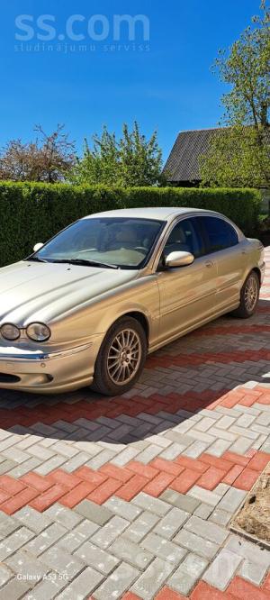 Jaguar X-Type 2007 Tukums, ar dzinēja tilpumu 2.50 L un nobraukumu 217 tūkst. km par 3000 €, foto 4 vietnē AUTOMOTO.COM.LV
