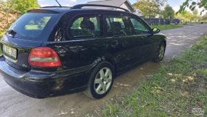 Jaguar X-Type 2004 in Marijampole, with an engine capacity of 2.00 L and mileage of 280 thousand km for 550 €, photo 7 on AUTOMOTO.COM.LV