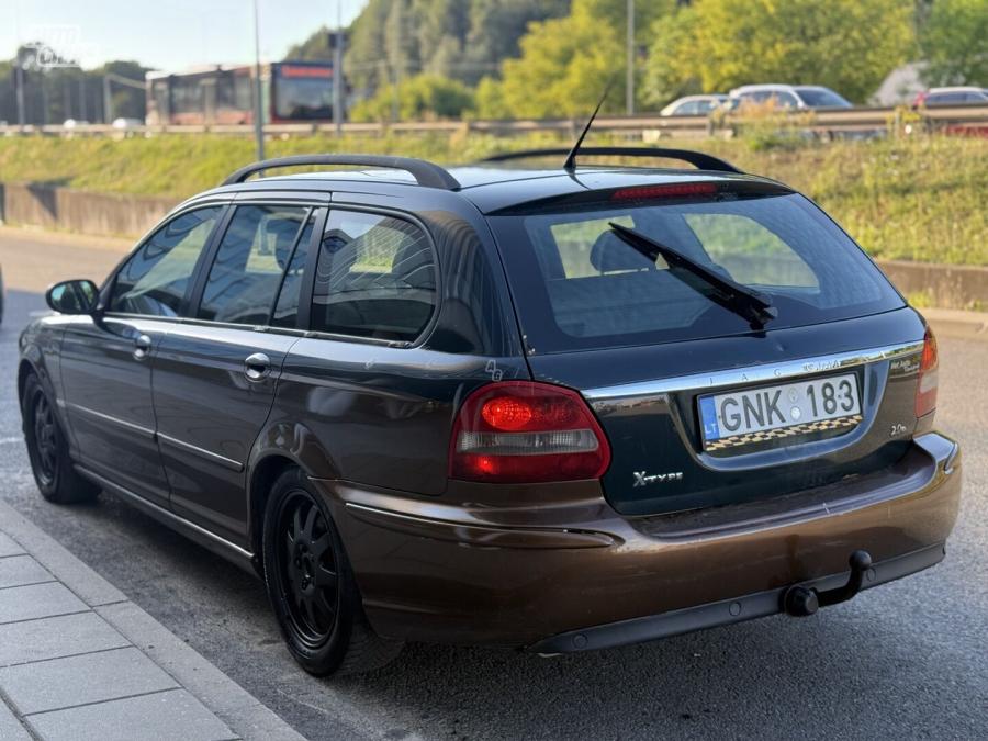 Jaguar X-Type 2005 Viļņa, ar dzinēja tilpumu 2.00 L un nobraukumu 306 tūkst. km par 500 €, foto 4 vietnē AUTOMOTO.COM.LV